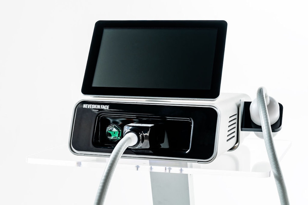 Neveskin Face Uses a Cold Facial Wand to Contour Hard-To-Reach Places ...