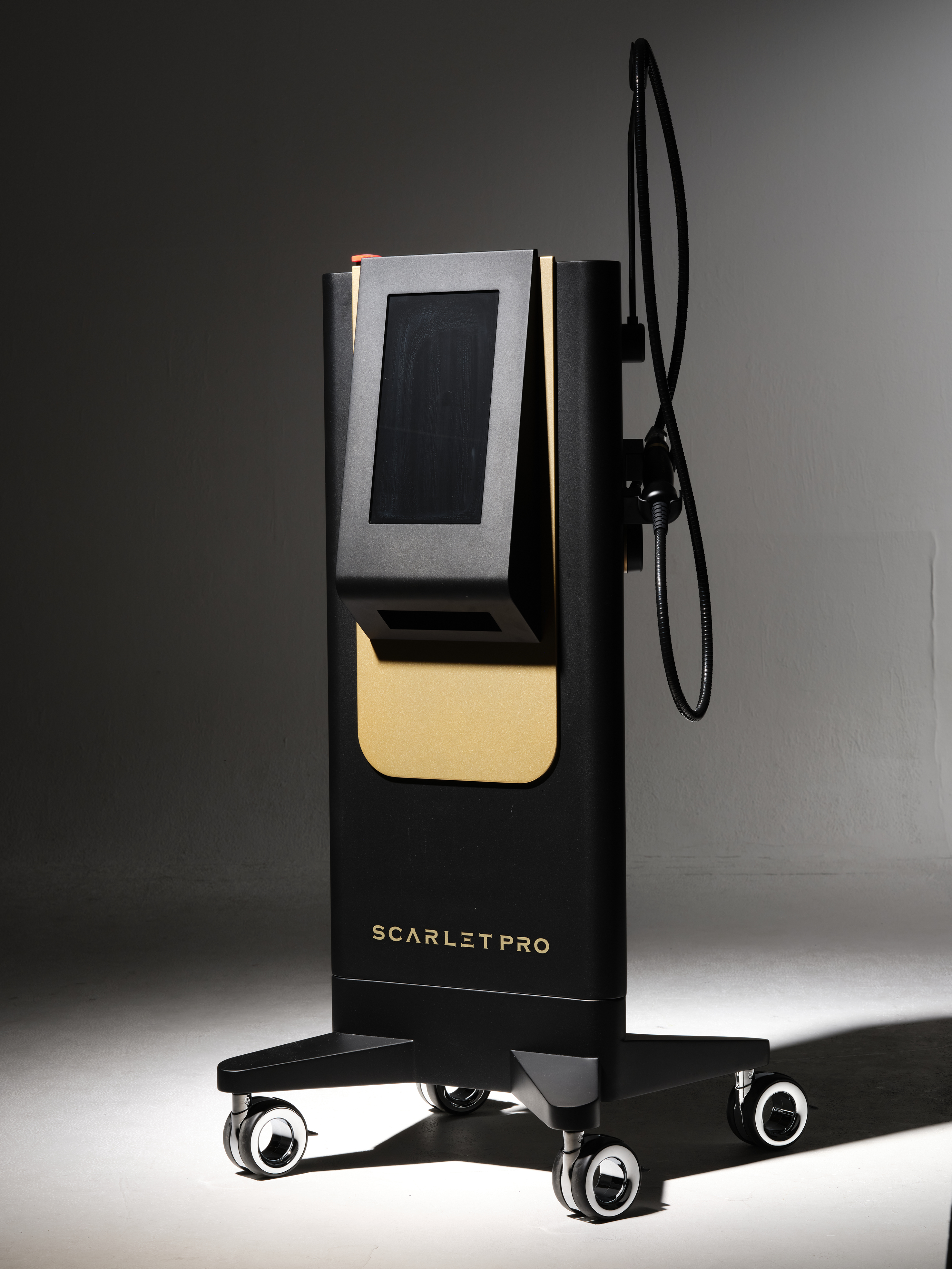 Scarlet Pro RF Microneedling Device from South Korea’s Viol Now ...